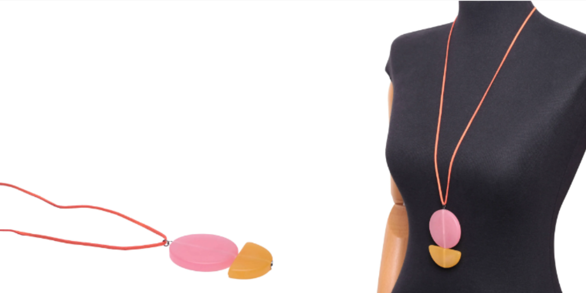 Modelos de Colares: resina como tendência para 2024!